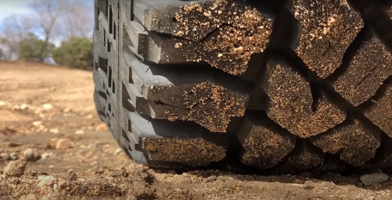 Cooper Discoverer S/T Maxx Tire Review - Tires Reviewed